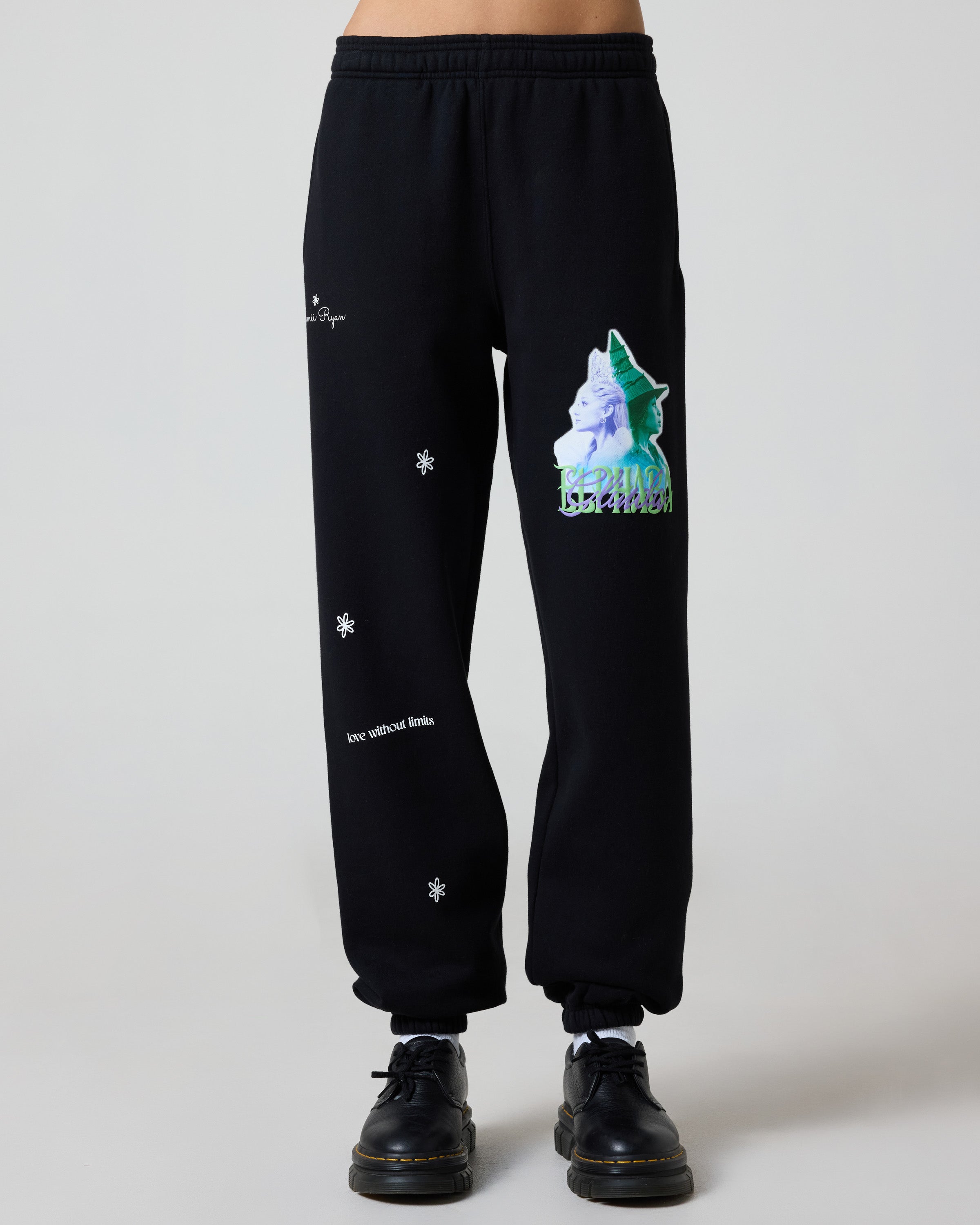 Wicked: For Good, Love Without Limits Sweatpants – Samii Ryan